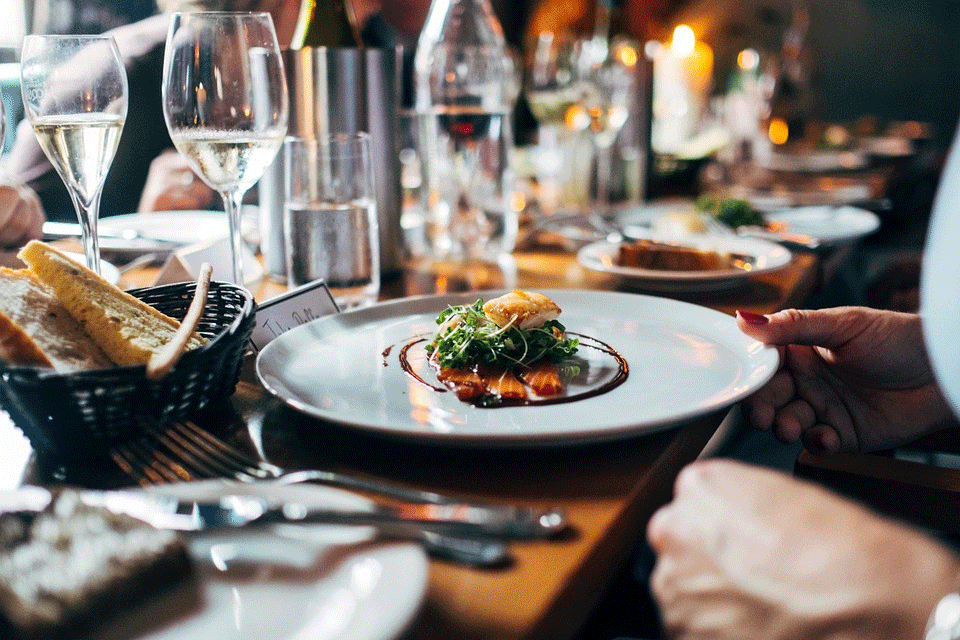4 Motivos para visitar un Restaurante. - Epicure Network